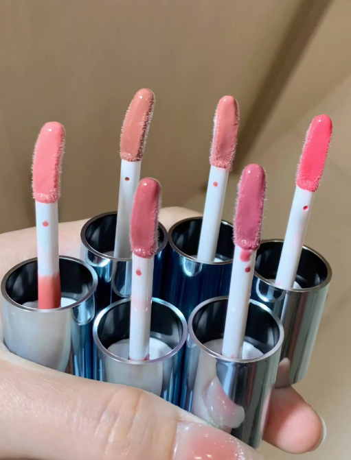 HYNTOOR Future Planet Lip Gloss 2g 黑兔未来星球唇蜜 | CuteHart